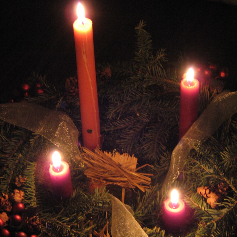 Four Ways for a More Fruitful Advent for your Family