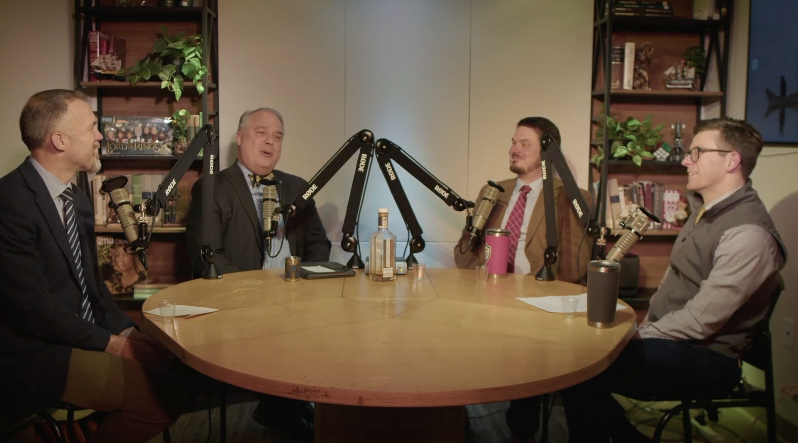 Textbooks: Tool or Crutch? | The Heights Forum